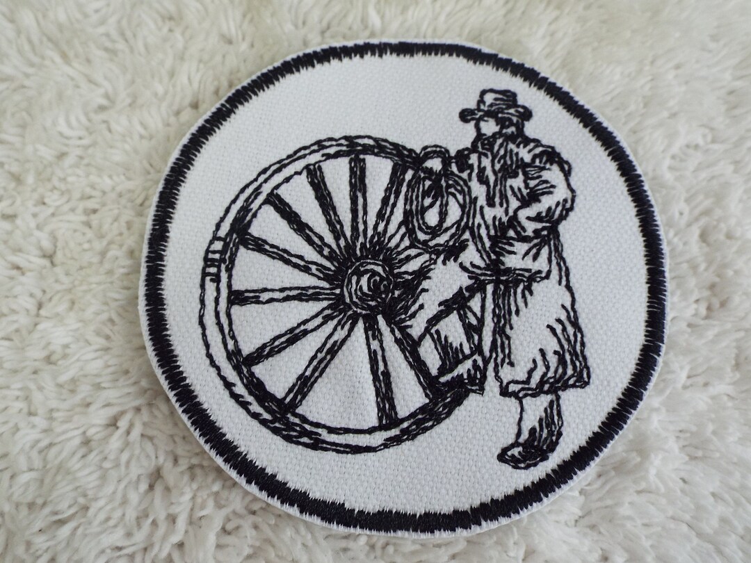 Western Cowboy Man Wagon Wheel Embroidery Iron-on Patch - Etsy