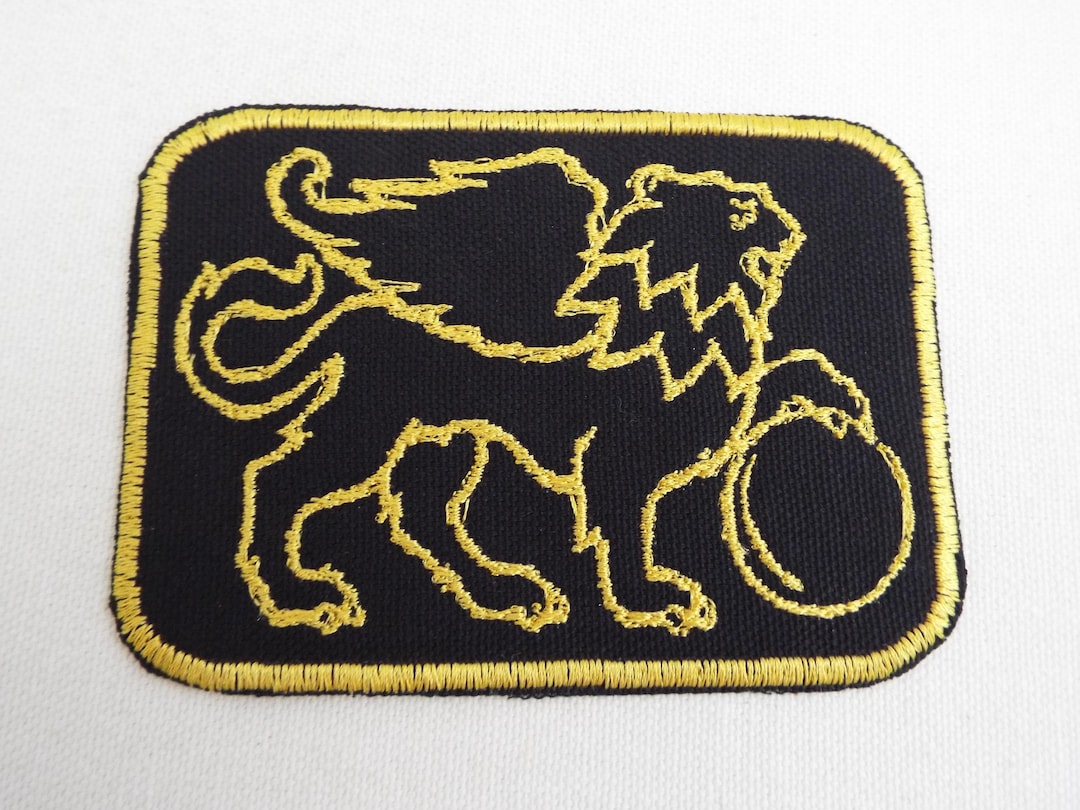 Winged Lion Griffin Embroidered Iron-on Patch - Etsy
