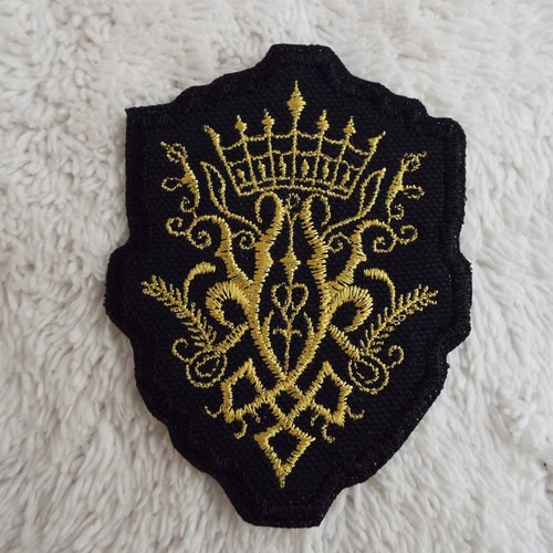 Crown Crest Iron-on Patch - Etsy
