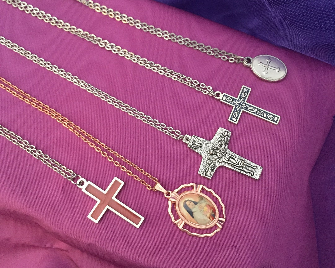 Five Religious Metals From the 1970’s. All With Chains and All Clasps ...