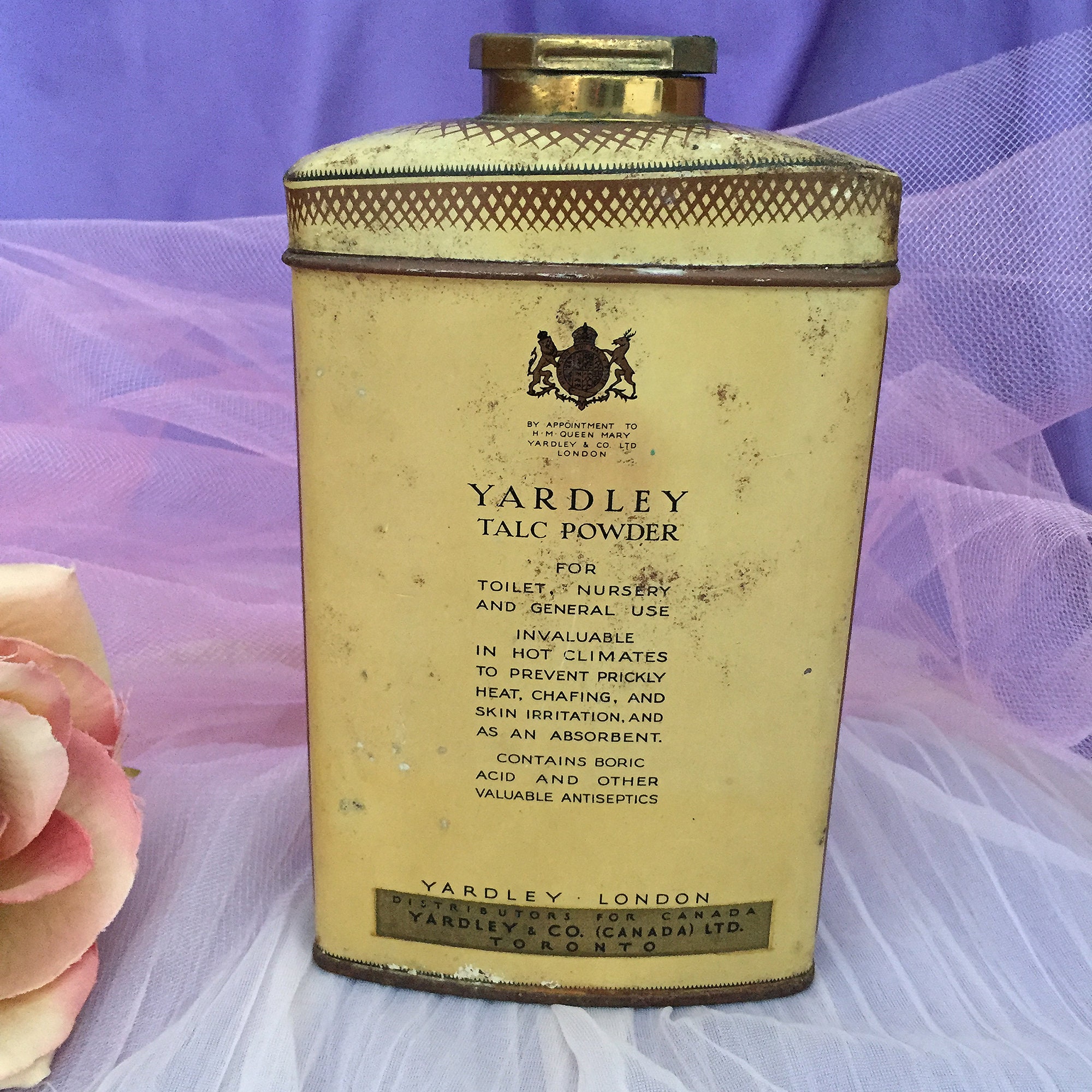 Yardley Old English Lavender Talc Powder. 1950s Vintage. 243g and 6 in ...