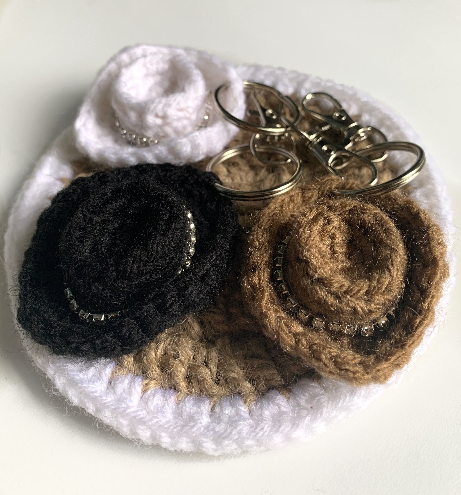 Crochet Rhinestone Cowboy Hat Keychain - Cowboy Hat Keychain - Mini ...