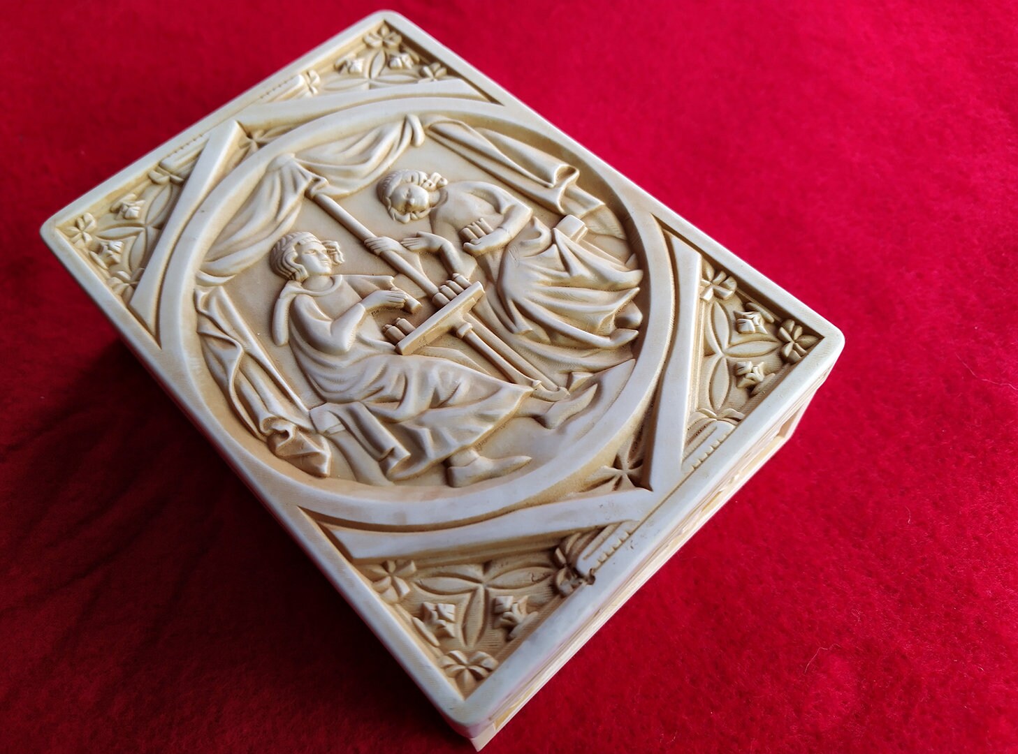 Card Box - Medieval 14th Century Design - Faux Ivory - Felt Lined ...