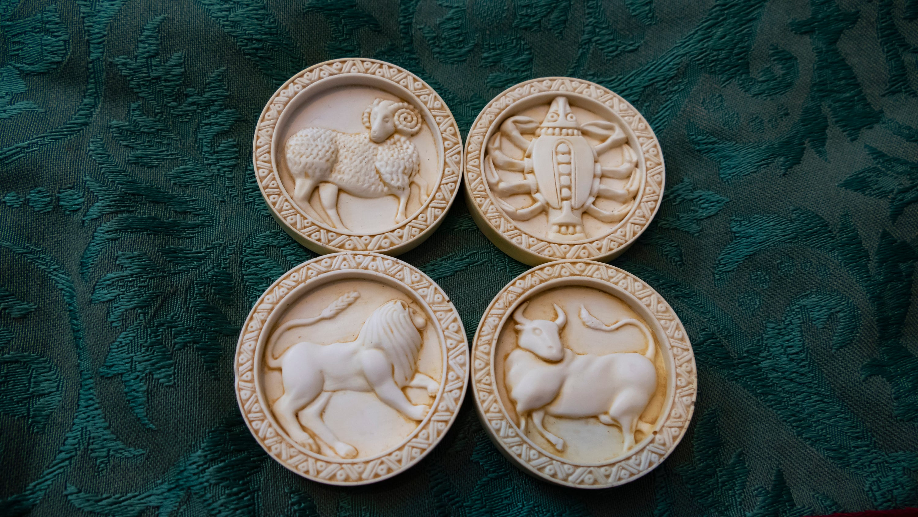 Medieval Style Backgammon Set 12th Century Astrological - Etsy