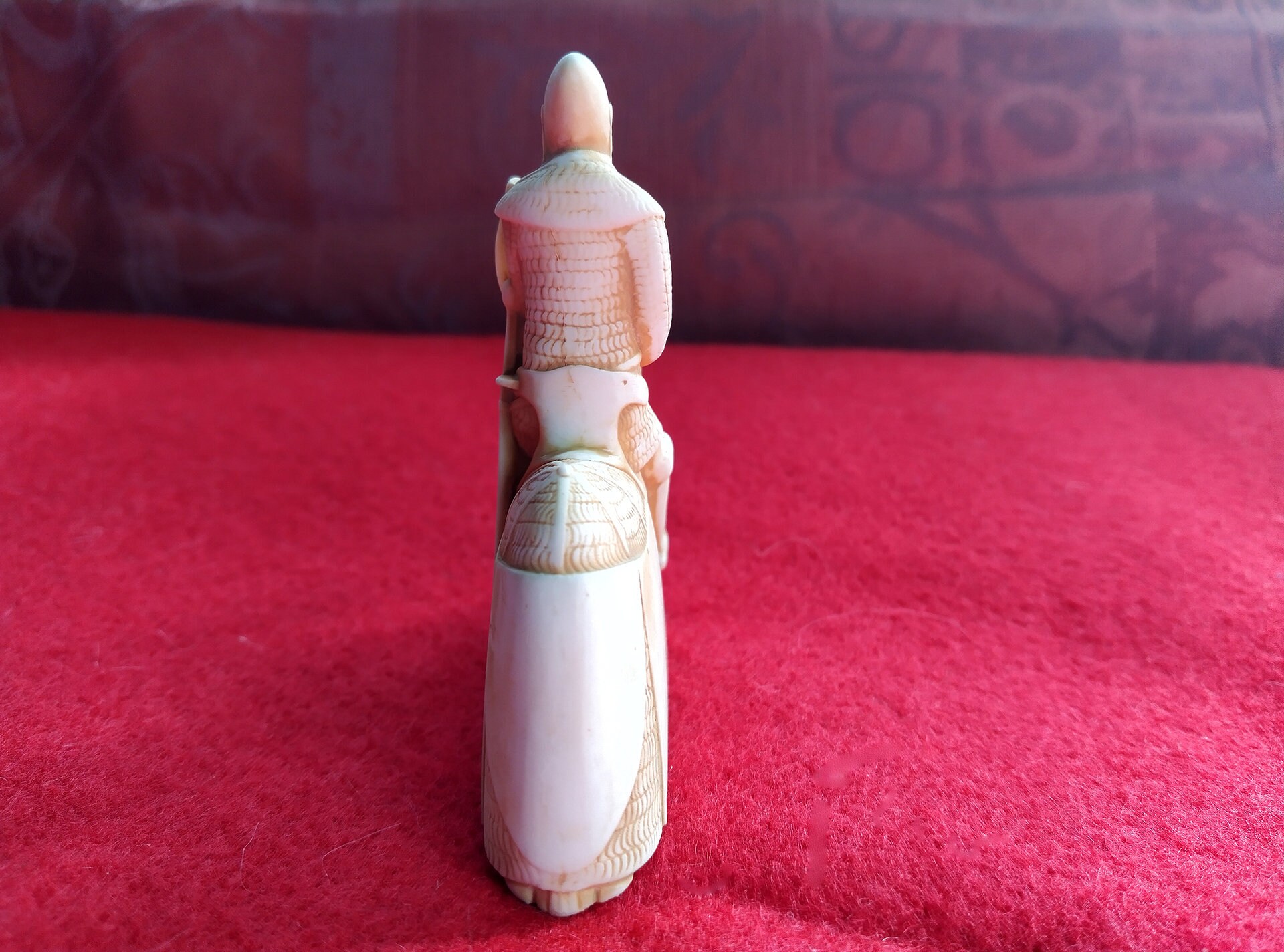 Medieval Chess Knight - 14th Century Faux Ivory Replica Figurine ...