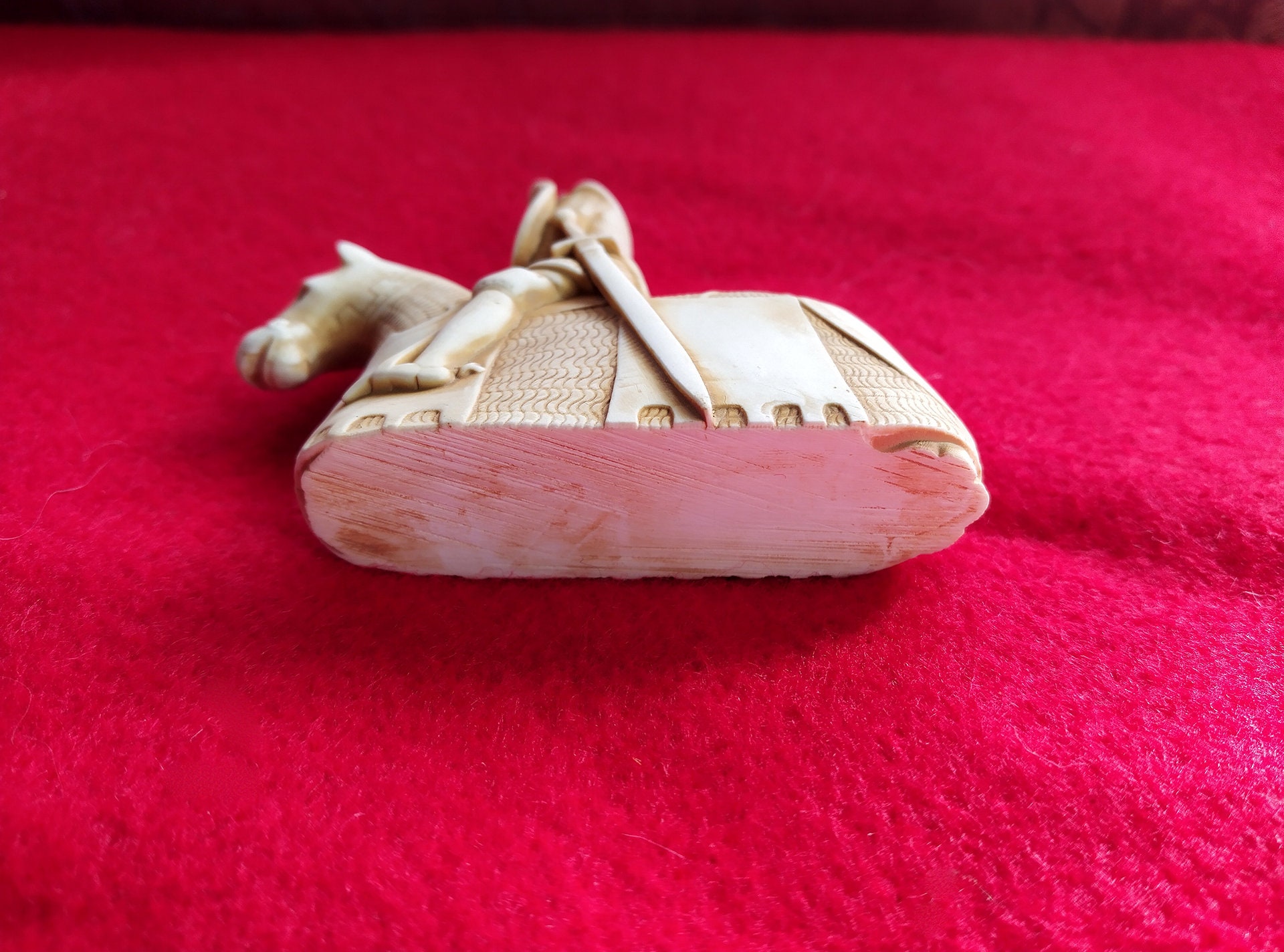 Medieval Chess Knight - 14th Century Faux Ivory Replica Figurine ...