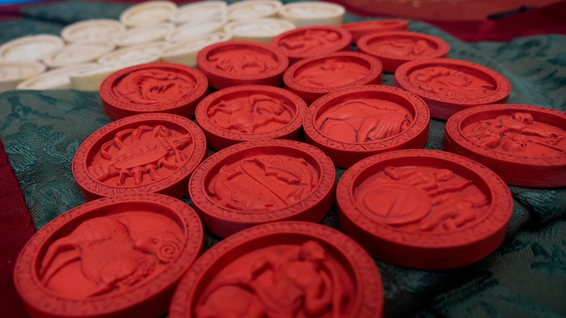 Medieval Style Backgammon Set 12th Century Astrological Zodiac Designs ...