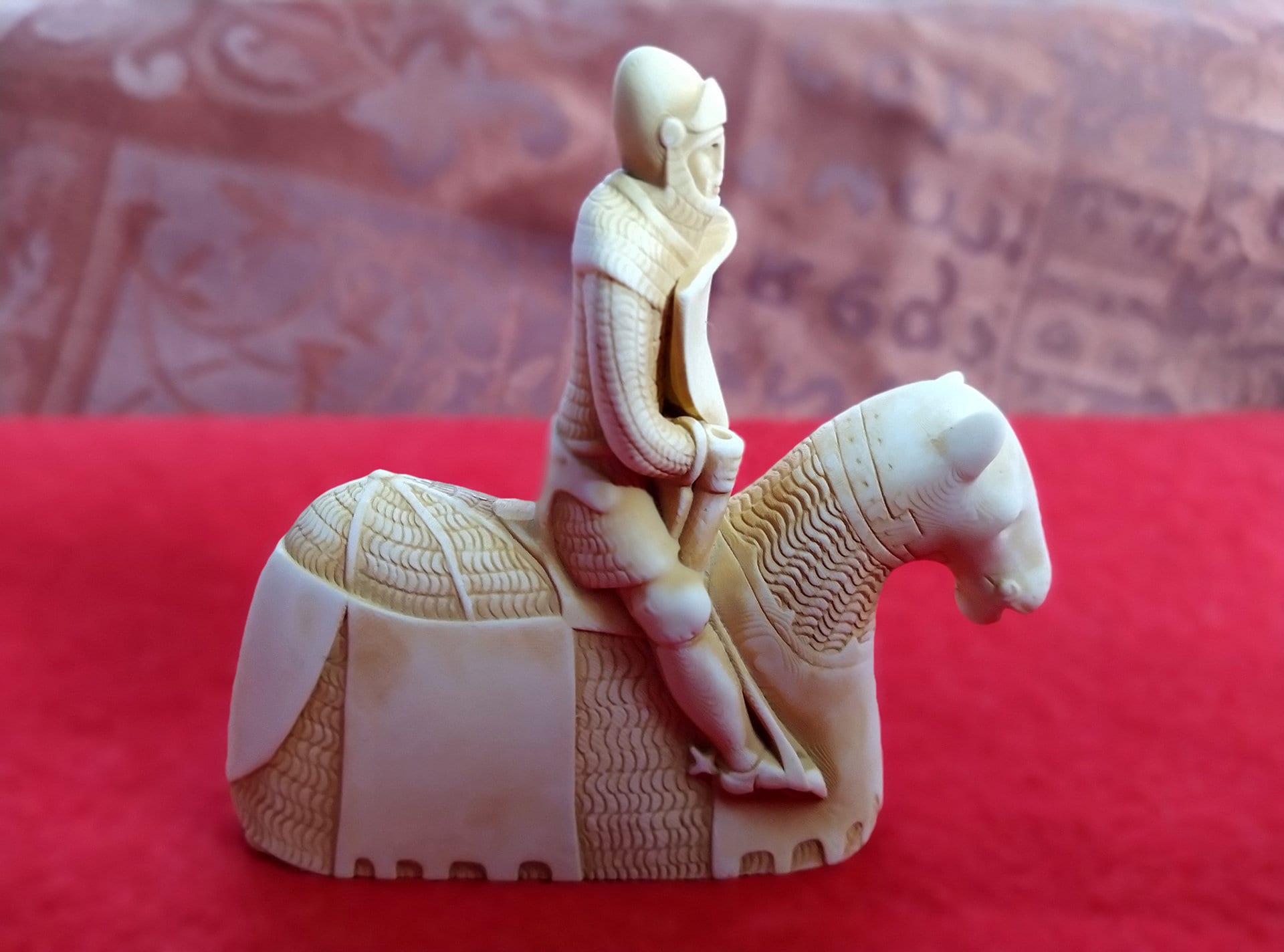 Medieval Chess Knight - 14th Century Faux Ivory Replica Figurine ...