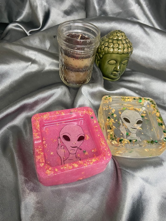 Alien Resin Ashtray - Etsy