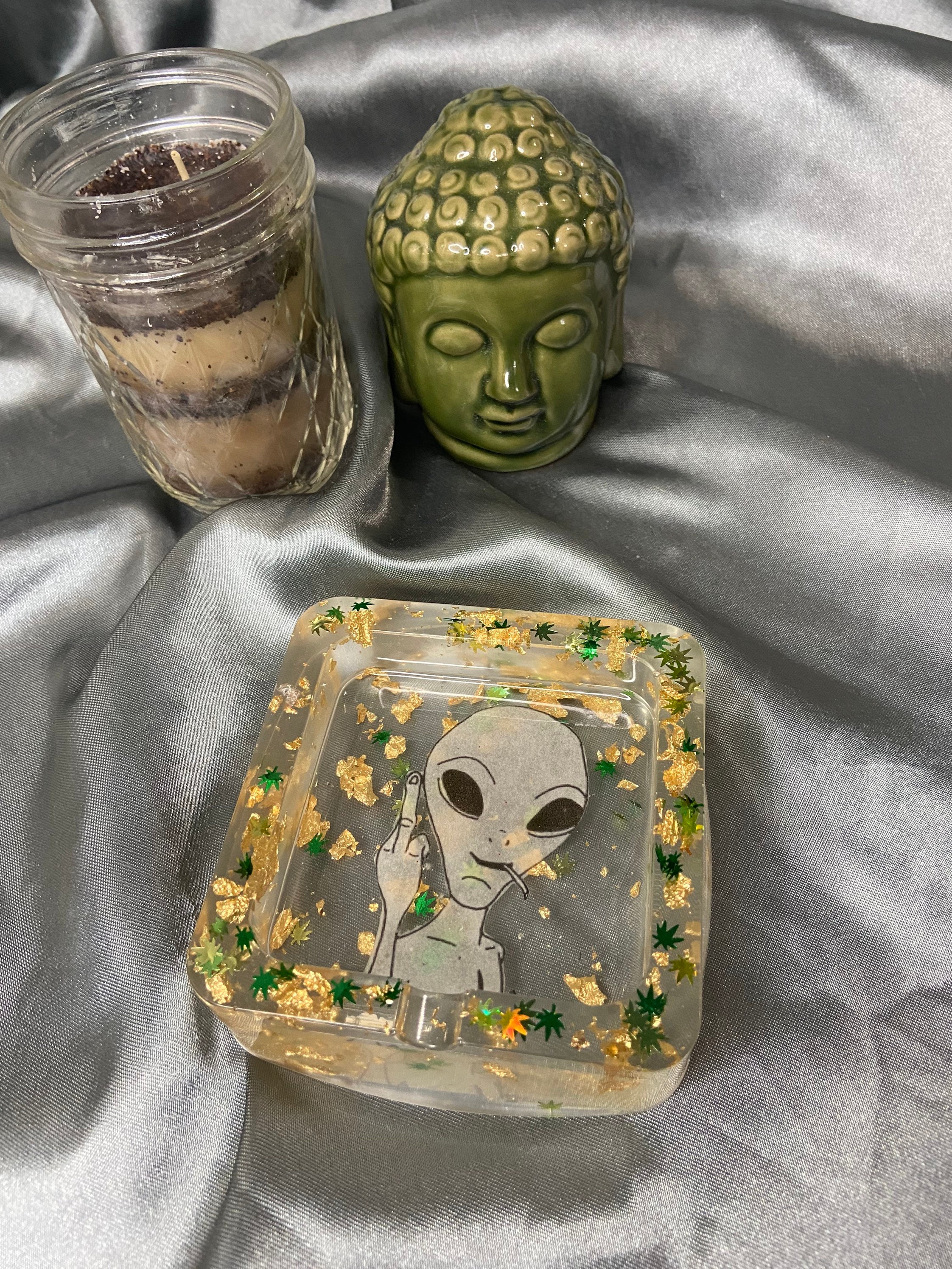 Alien Resin Ashtray - Etsy