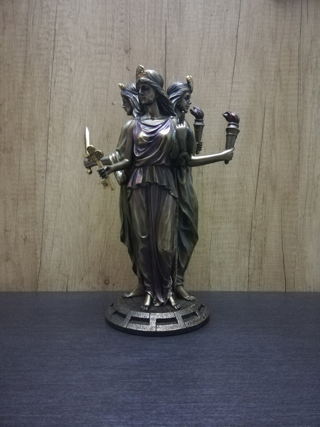 Hecate, Goddess of Magic 29.5cm - 11.61in Ancient Greek Mythology ...