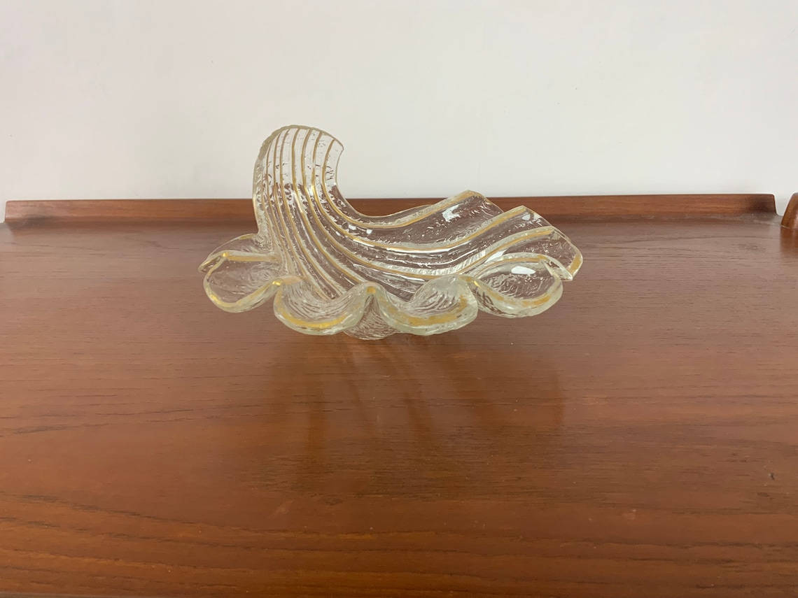 Late 19th Century French Glass Scallop Shell Dish - Etsy UK
