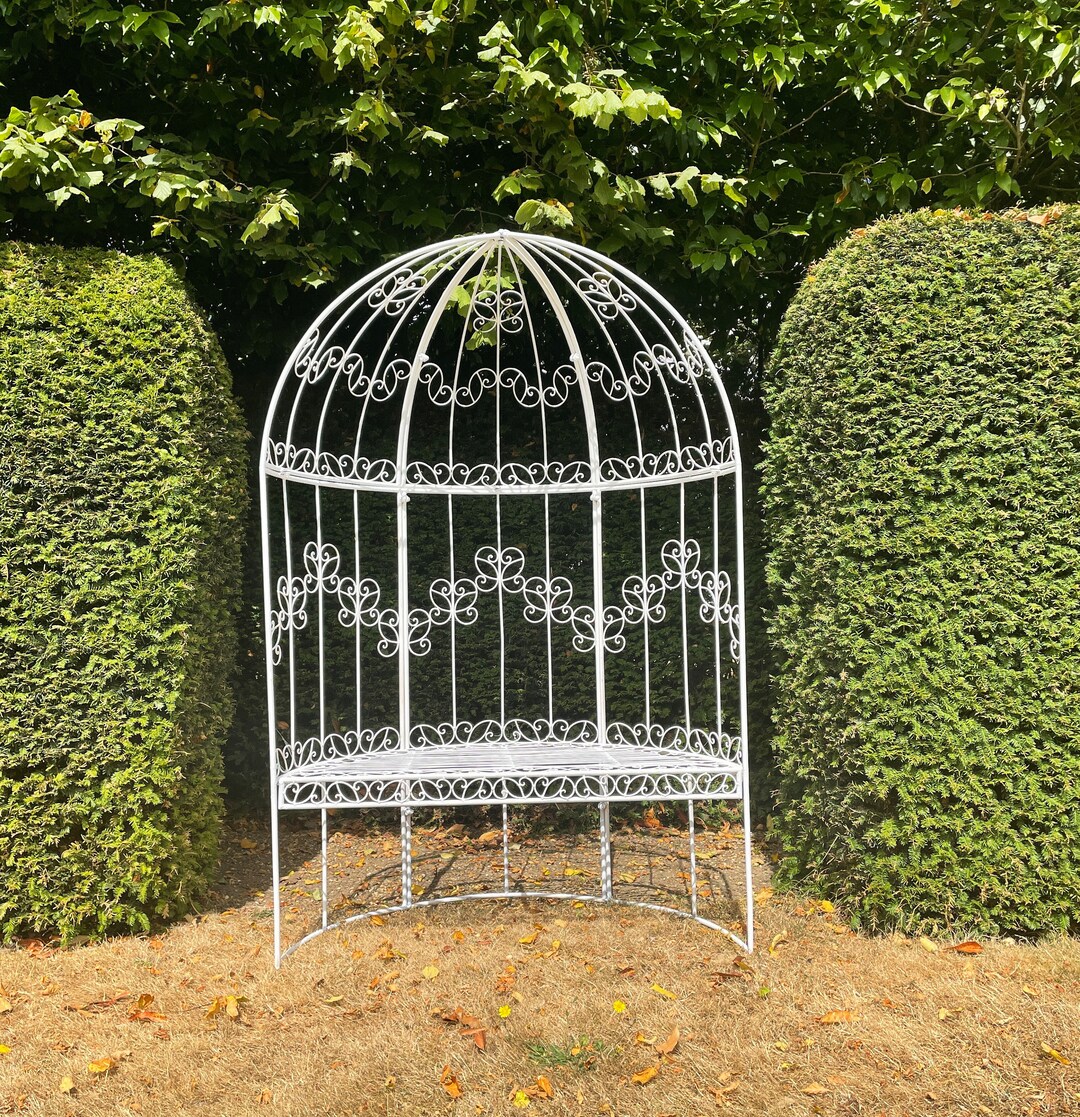 Vintage Wrought Iron Hollywood Regency / Mid-century Arbour Love Seat ...