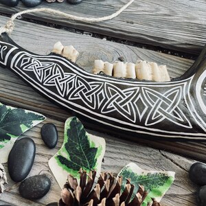Celtic Bone Painting, Vegvisir, Painted Cow Jaw, Oddities, Home Décor ...