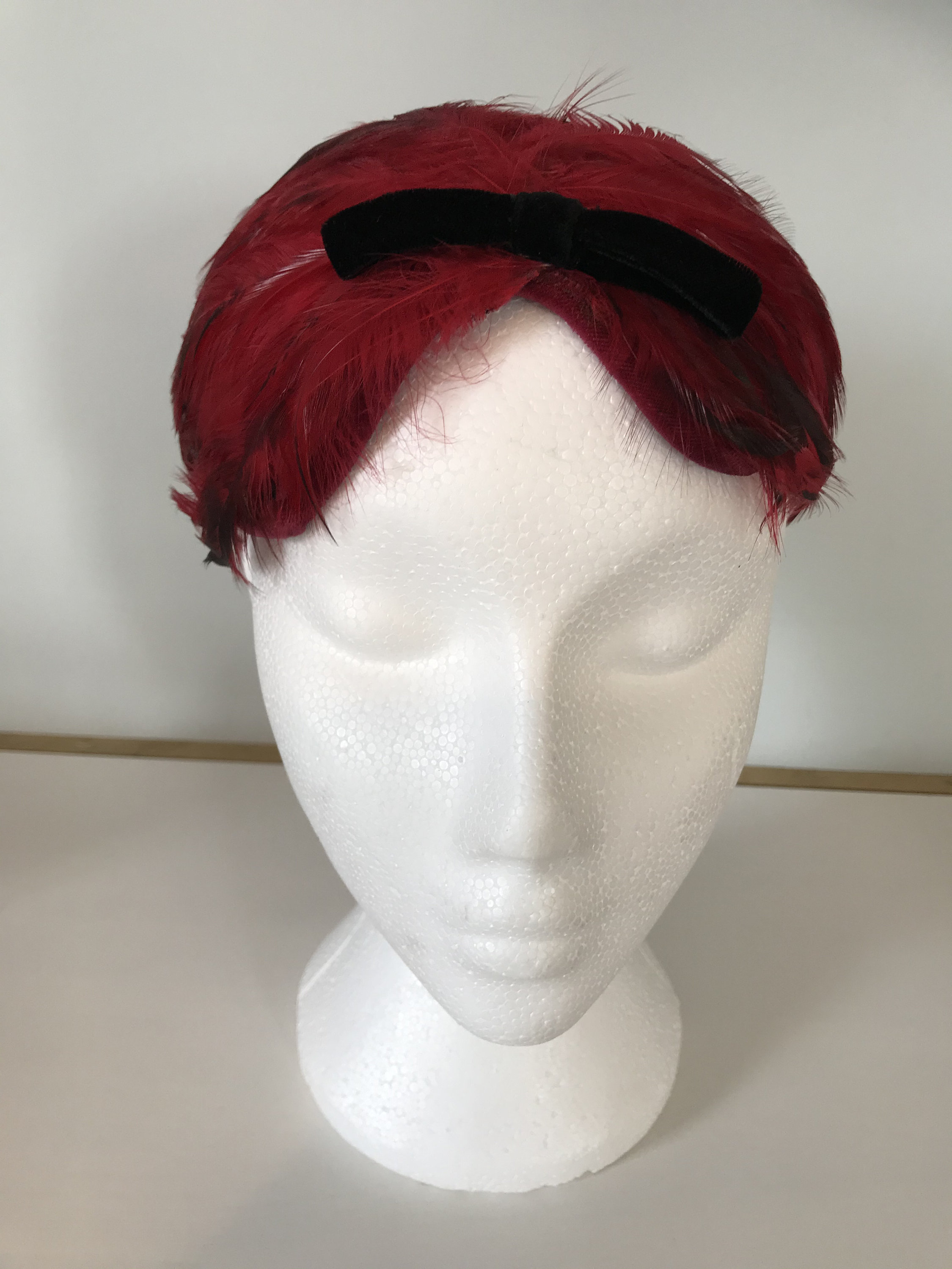Jacoll 1960s Red and Black Full Feather Hat; Vintage Glamour; Fabulous ...
