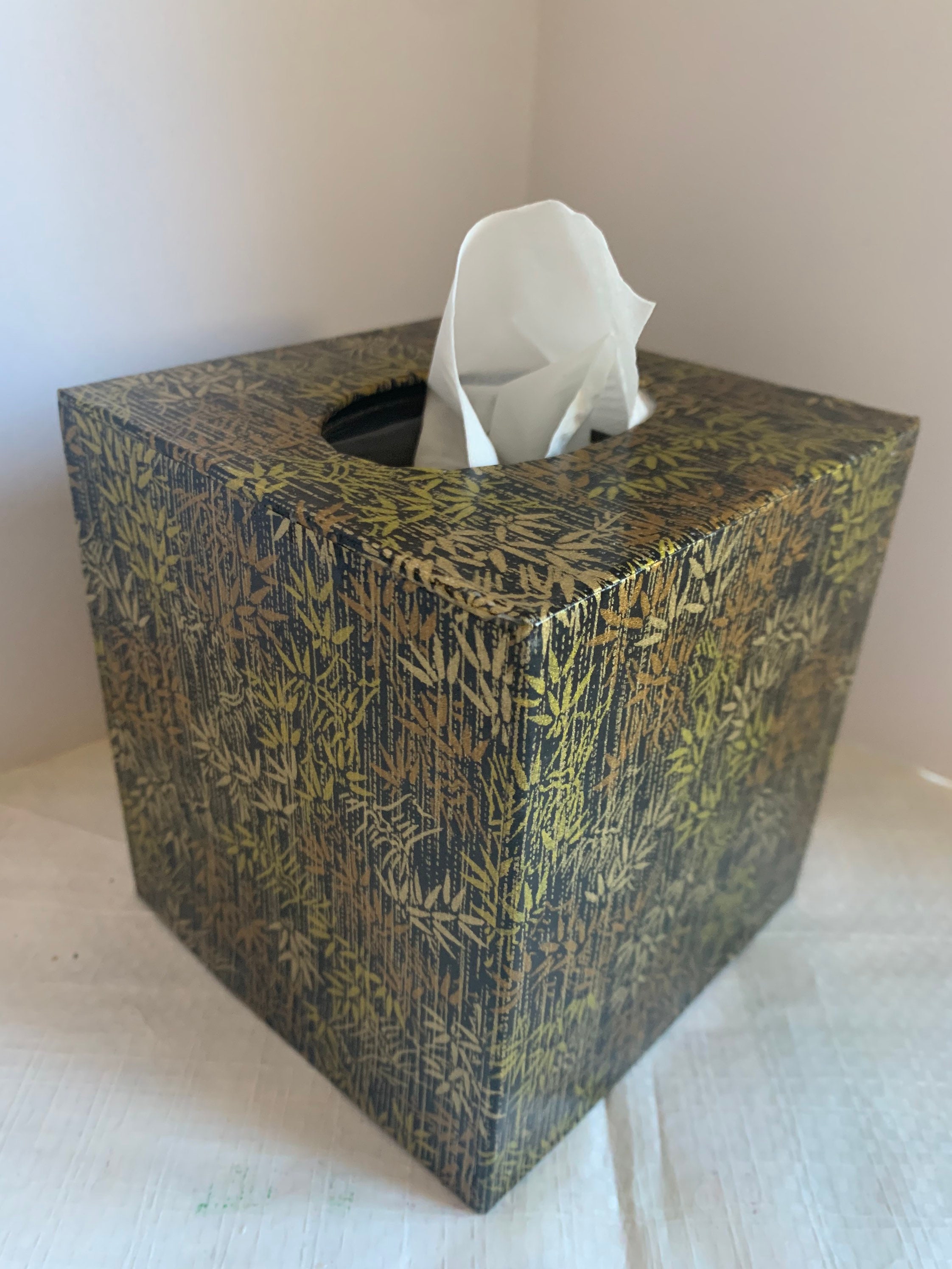 Handcrafted Tissue Box Cover Made With Japanese Chiyogami | Etsy