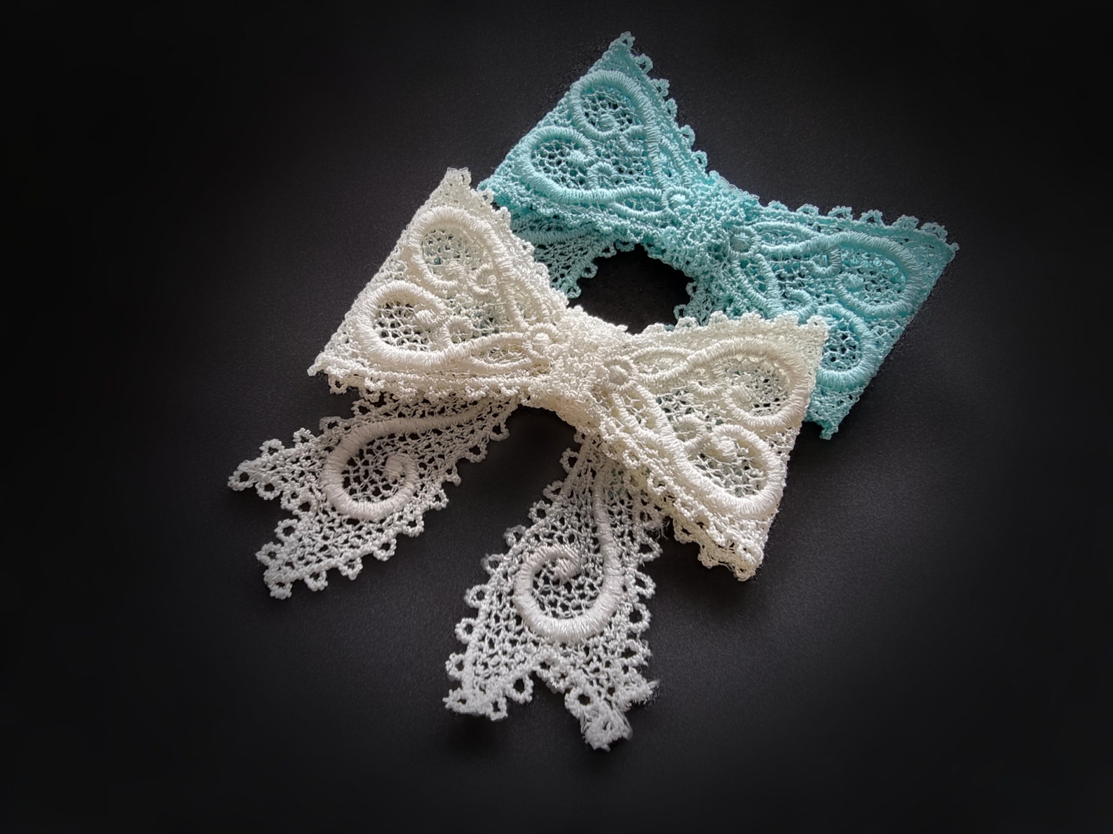 FSL Bow With Hearts 3D Machine Embroidery Design. Free Standing Lace ...
