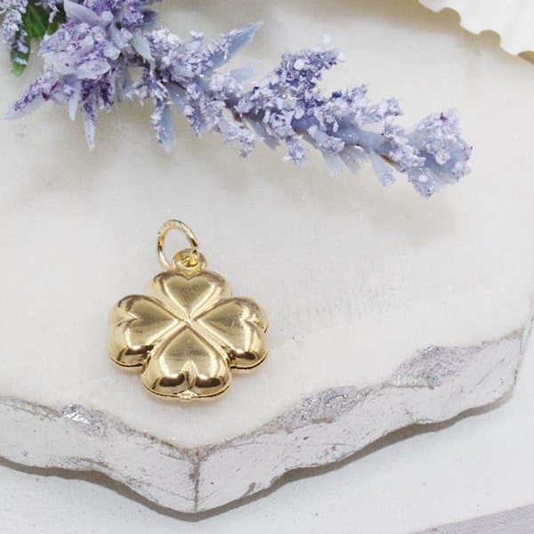 Clover Charms - Etsy