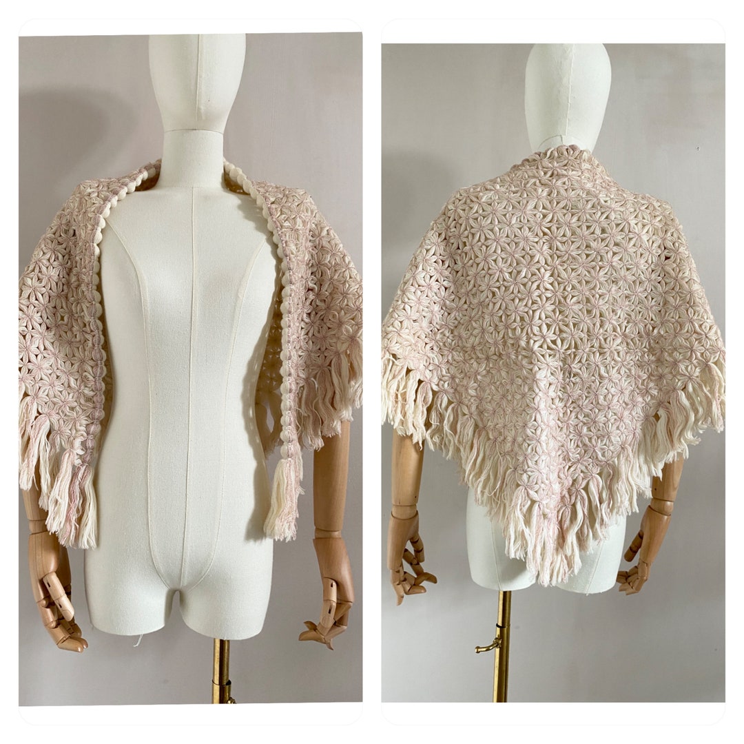Vintage 1970s Cream Wool Glitter Shawl - 70s Crocheted Wrap Cloth - Etsy
