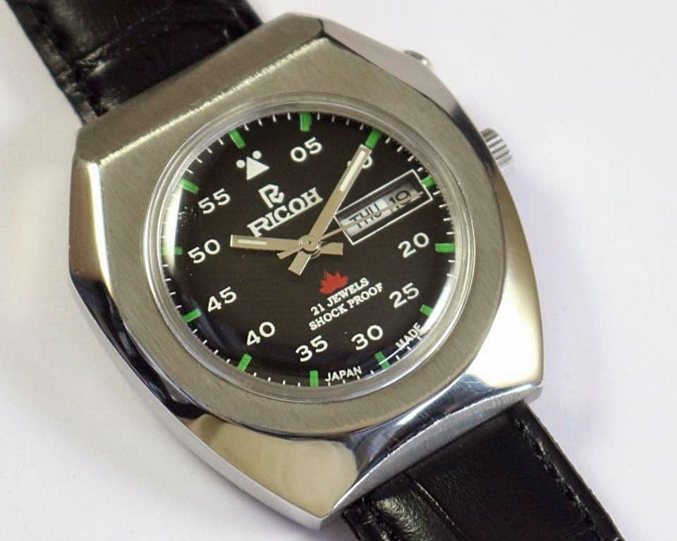 Vintage Ricoh 21 Jewels Automatic Japan Mens Wrist Watch Mechanical Day ...