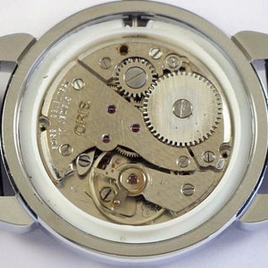 Swiss Made Vintage Hand Winding Mens Wrist Watch Tear Drop Lugs Black ...