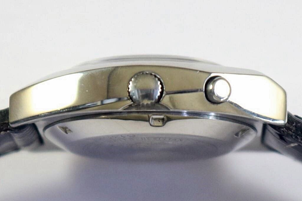 Vintage Ricoh 21 Jewels Automatic Japan Mens Wrist Watch Mechanical Day ...