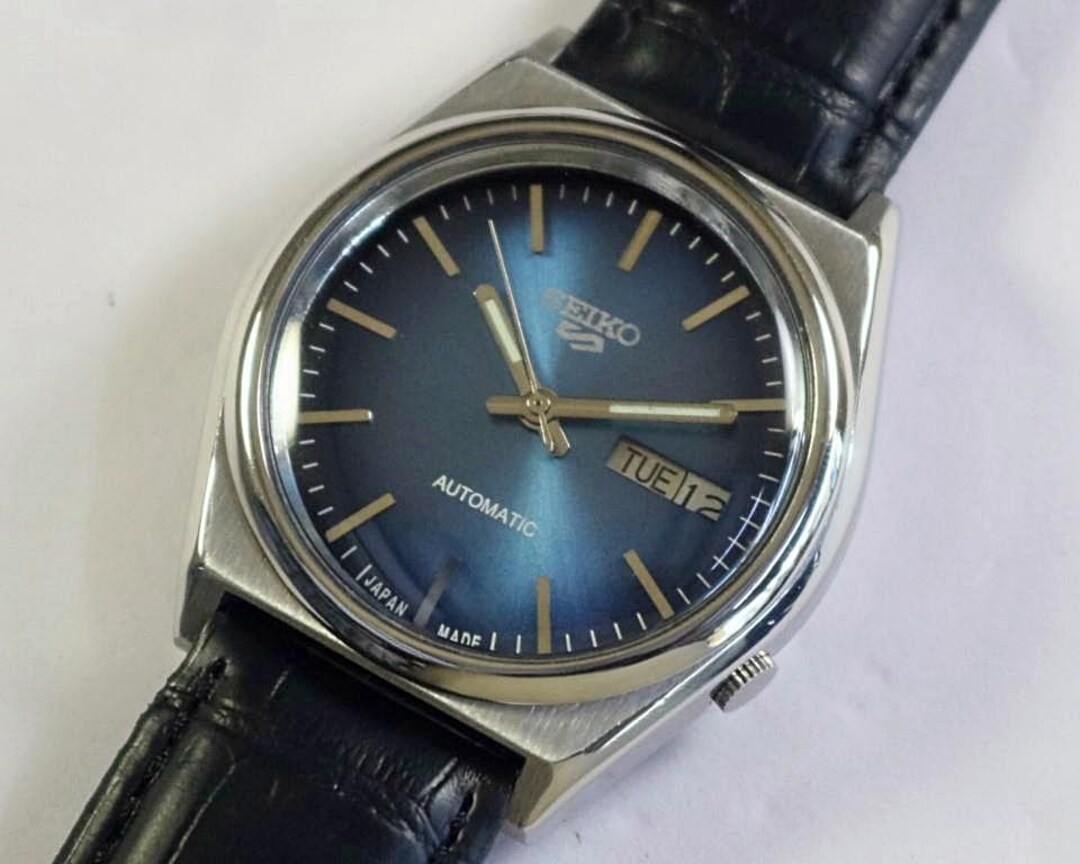 Vintage Refurbished Seiko 5 Automatic 7009A Japan Mens Wrist Watch ...