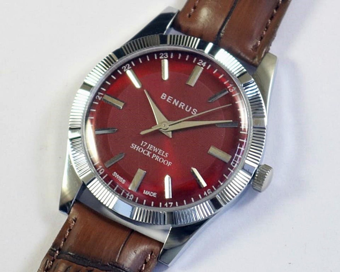 Vintage Benrus Swiss Made Hand Winding Mens Wrist Watch Red Dial Fluted ...