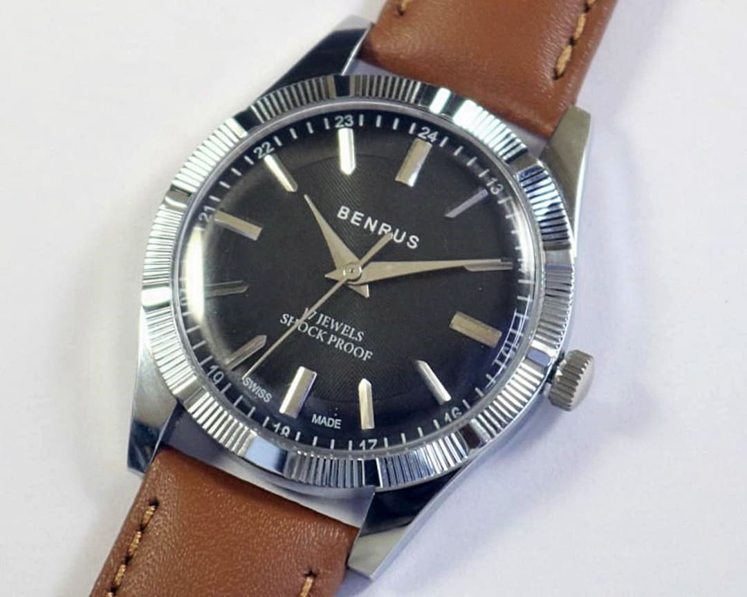Vintage Benrus Swiss Made Hand Winding Mens Wrist Watch Black Dial ...