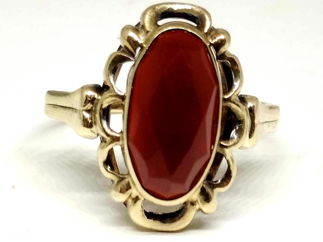 Women's Ring in Solid Gold, 14k Gold, 585k Gold, and 1.80k Carnelian ...