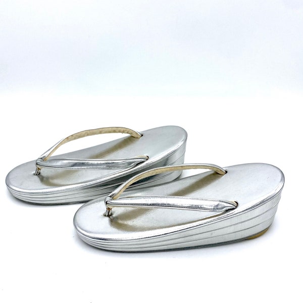 Vintage Flip Flops - Etsy