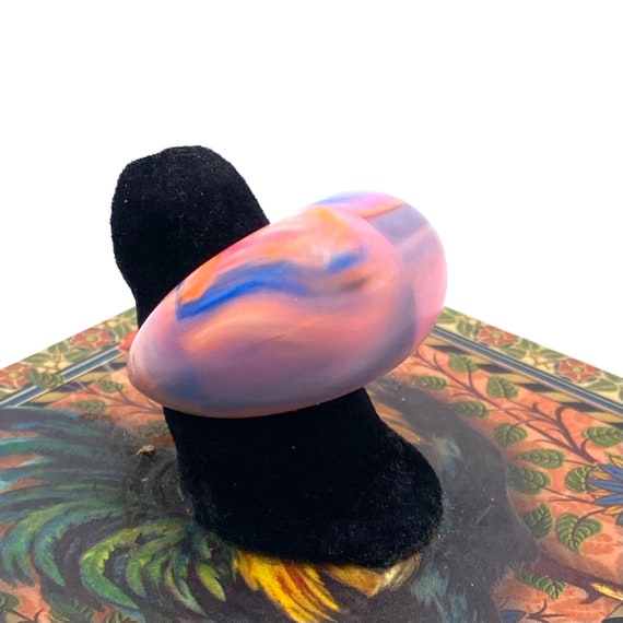 Vintage 1960’s Pink Tie Dye Lucite Mod Ring, 60s mod … - Gem