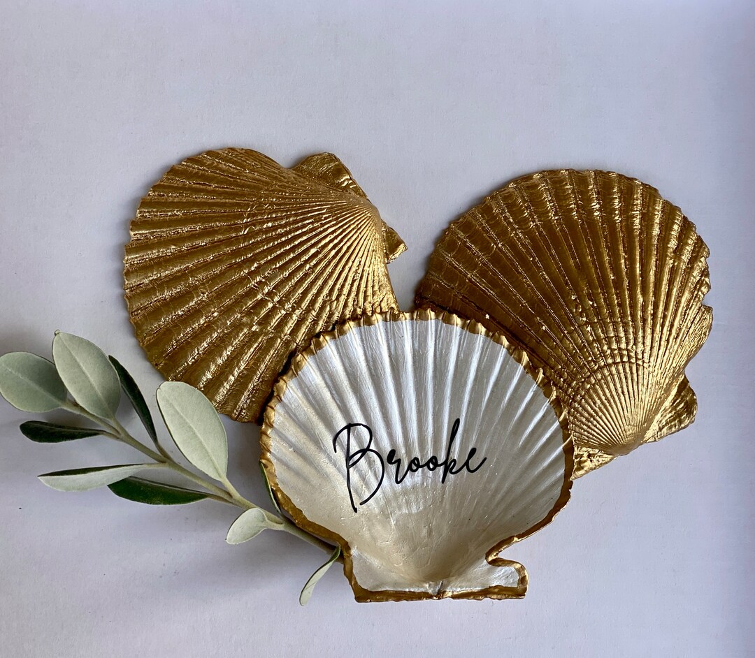 Scallop Shell Place Cards Personalized Place Cards Wedding Decor ...