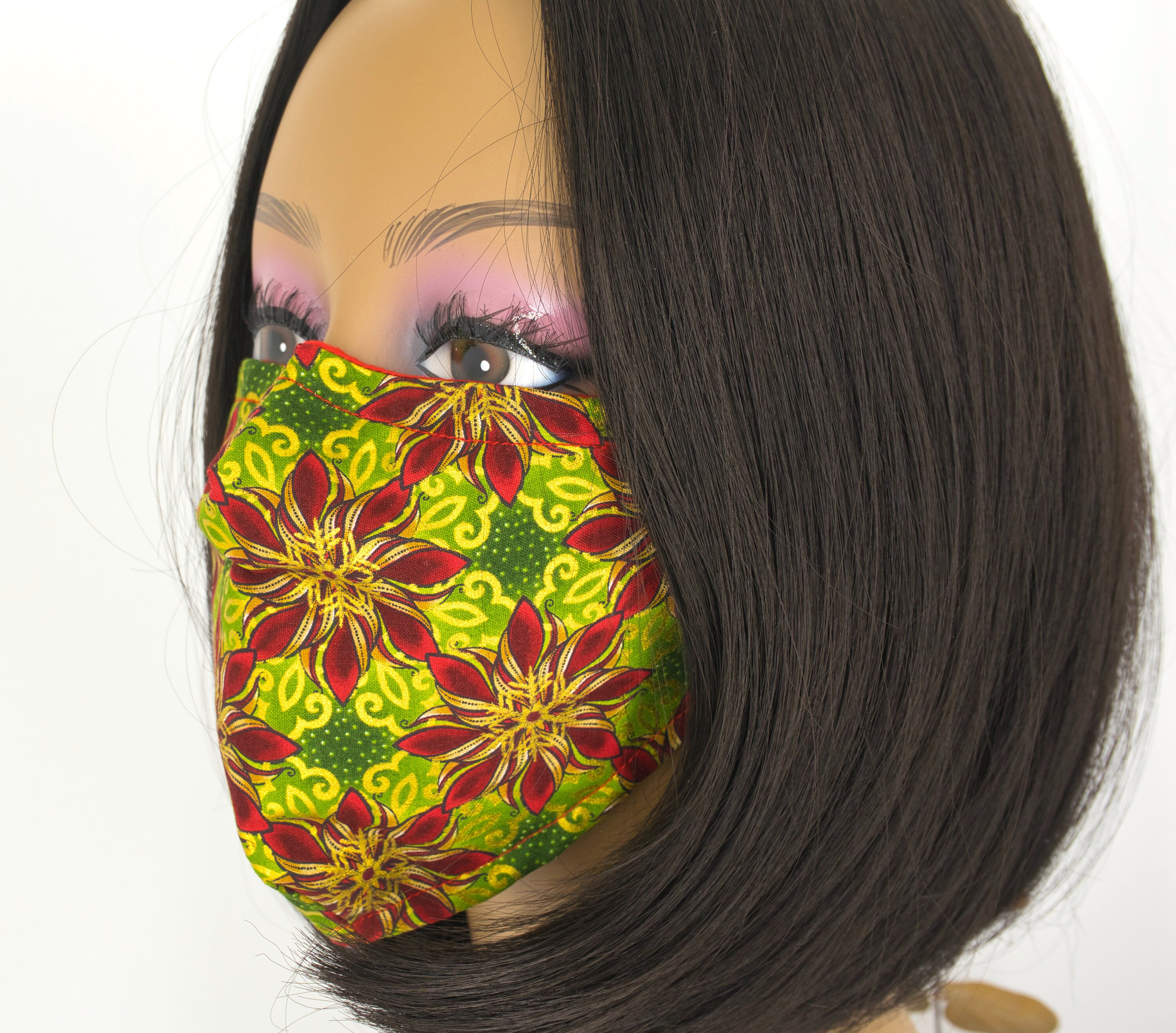 Face Mask Ribbon Bow Design, Christmas Theme Matching Sanitizer Pouch ...