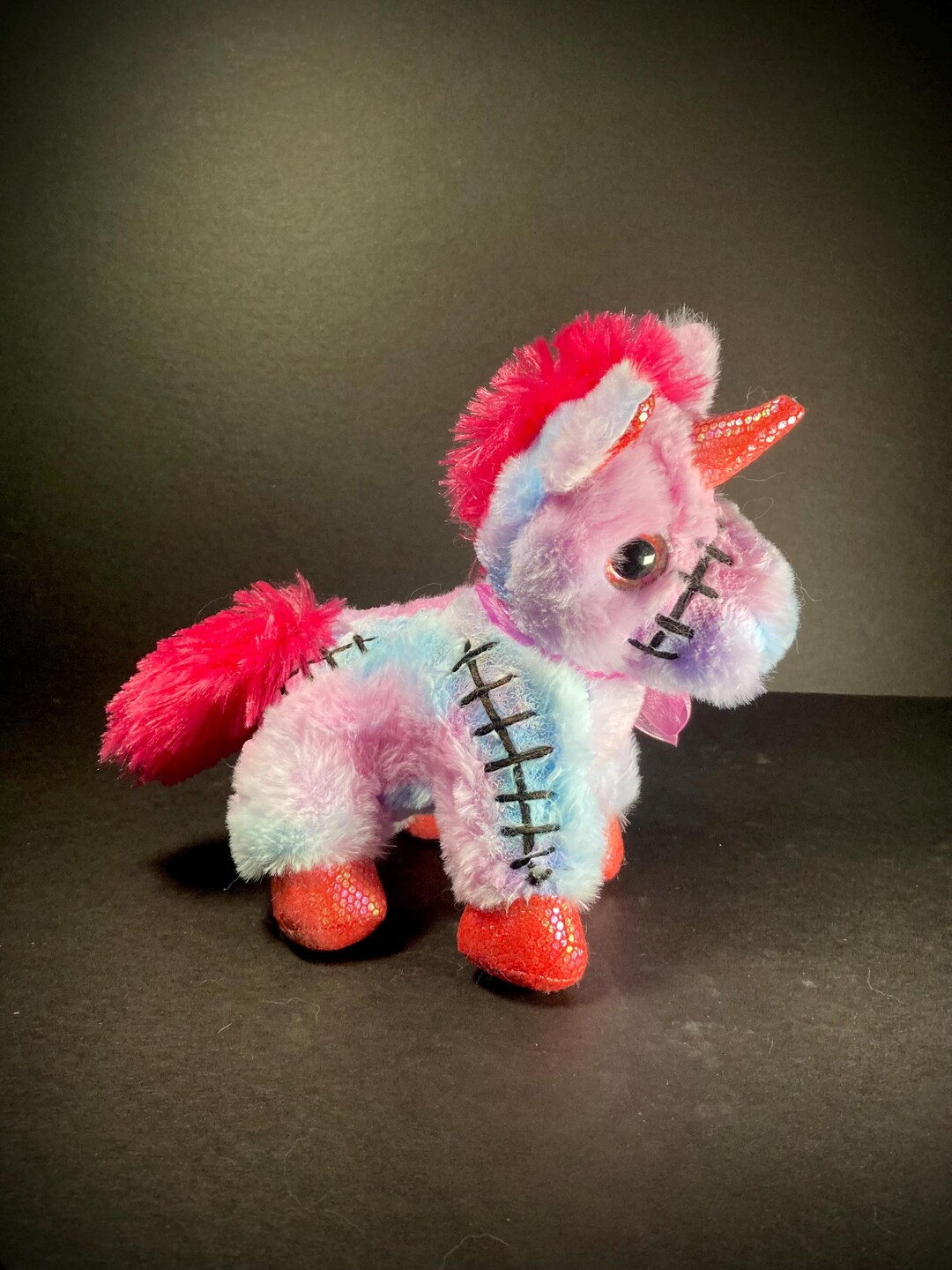 Adorable Unicorn Bloody Buddy, Horror Stuffie, Creepy Stuffed Animal ...