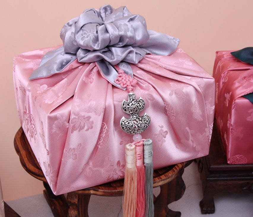 Traditional Hanbok Fabric Gift Wrapping Cloth Elegant and - Etsy