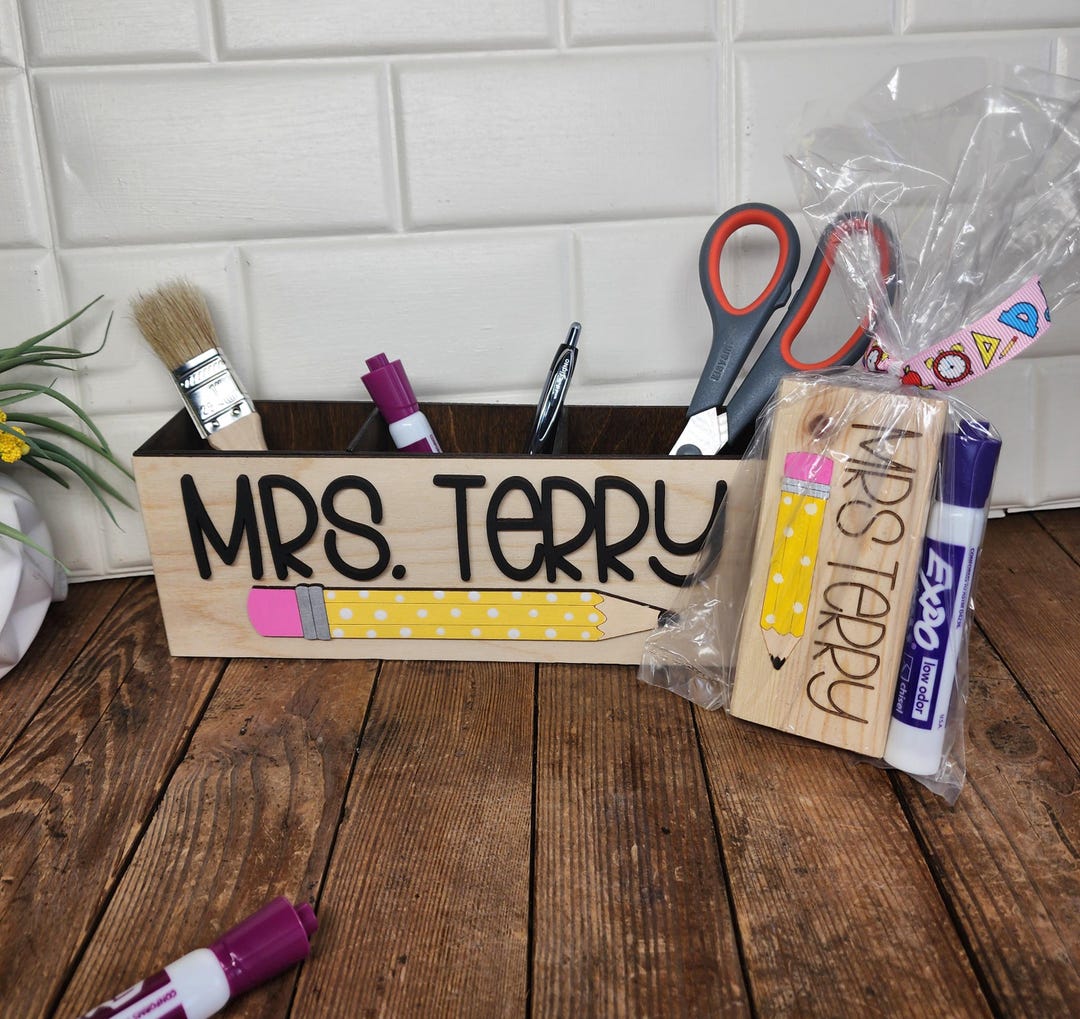 Teacher Appreciation Gift Set Bundle - Personalized Pencil Desk ...