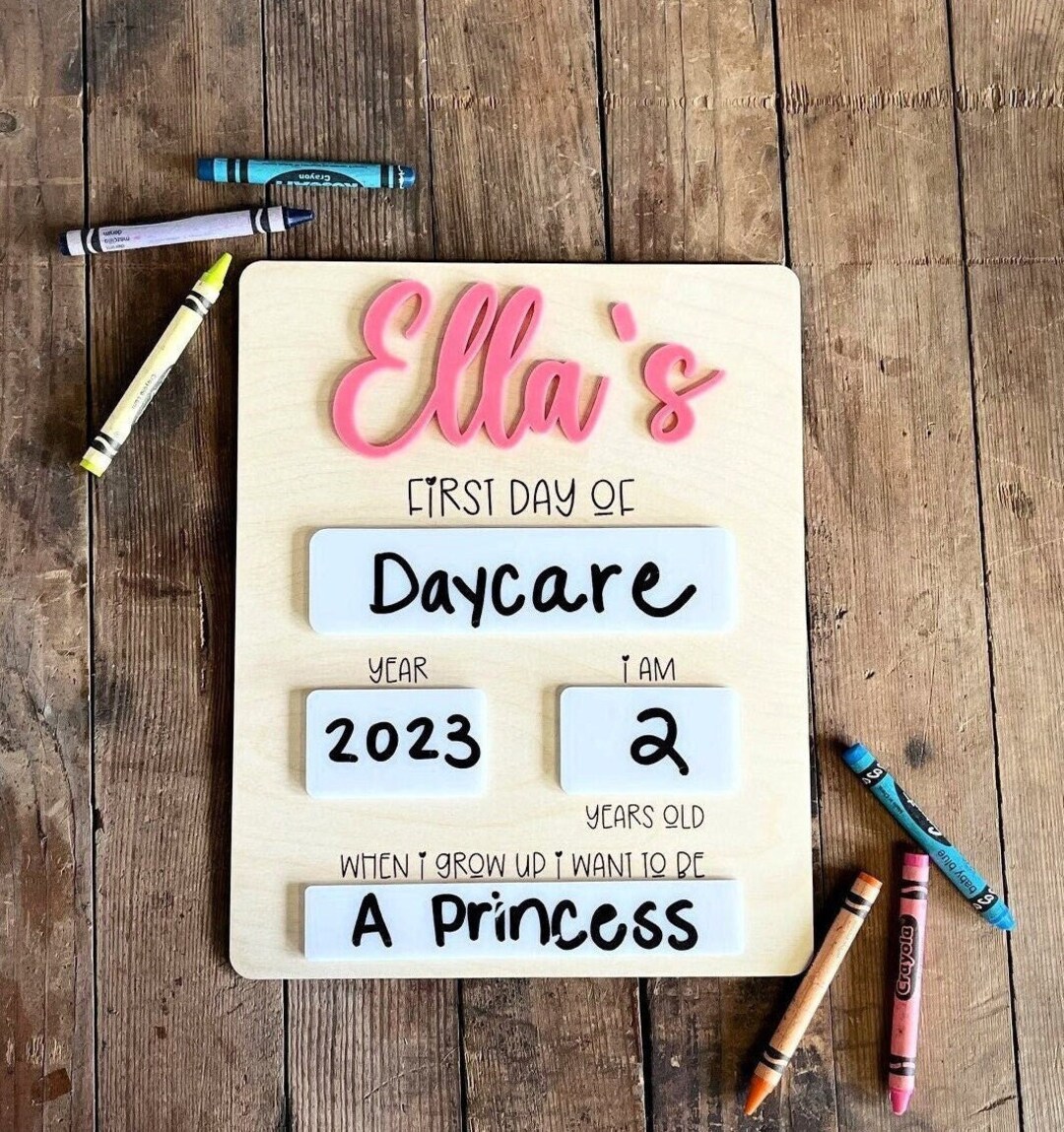 Personalized First Day of School Sign: Erasable Photo Prop - Etsy