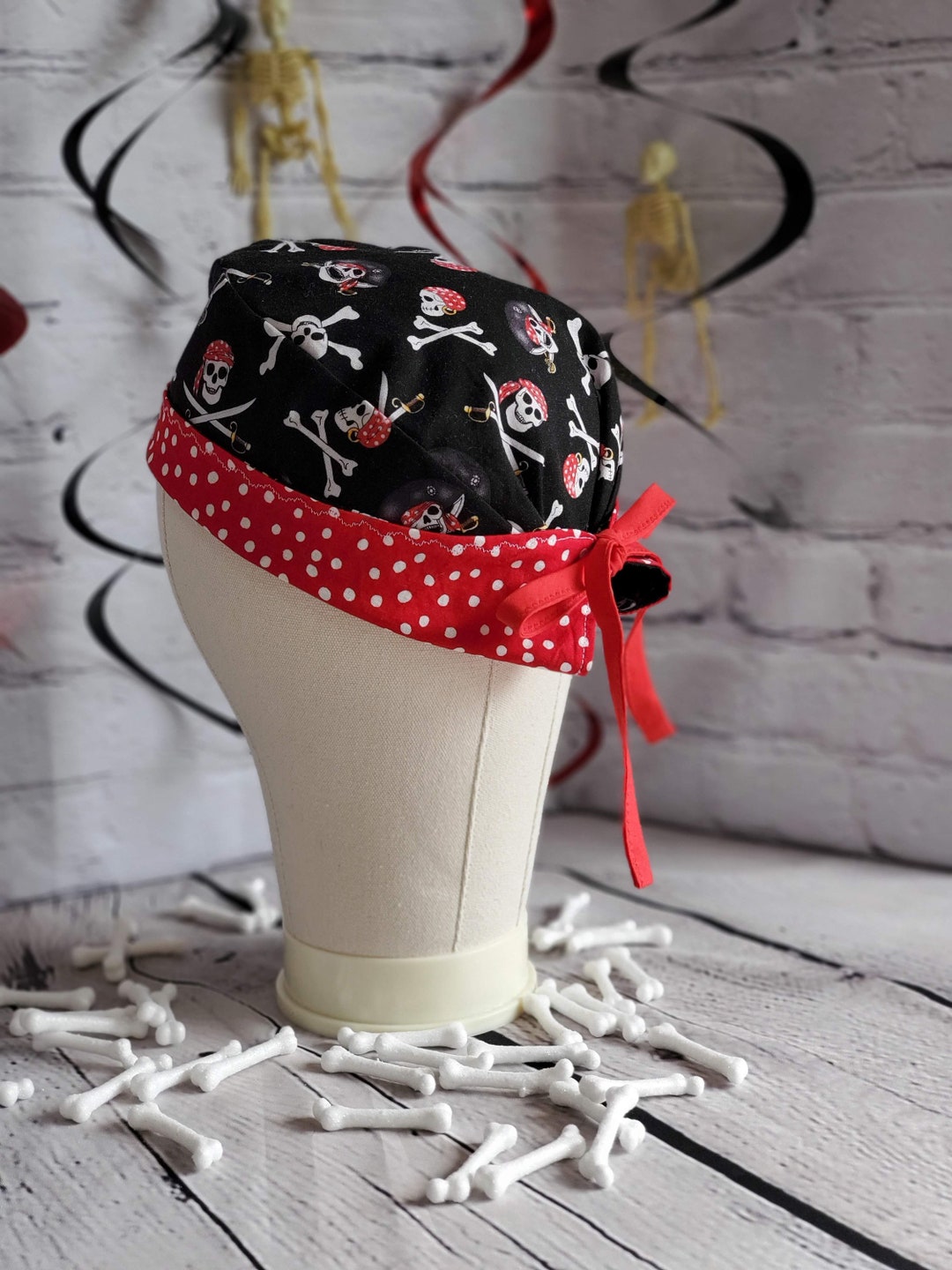 Reversible Pirate Skulls Scrub Cap With Flip Brim: 4 Looks in 1 Hat - Etsy