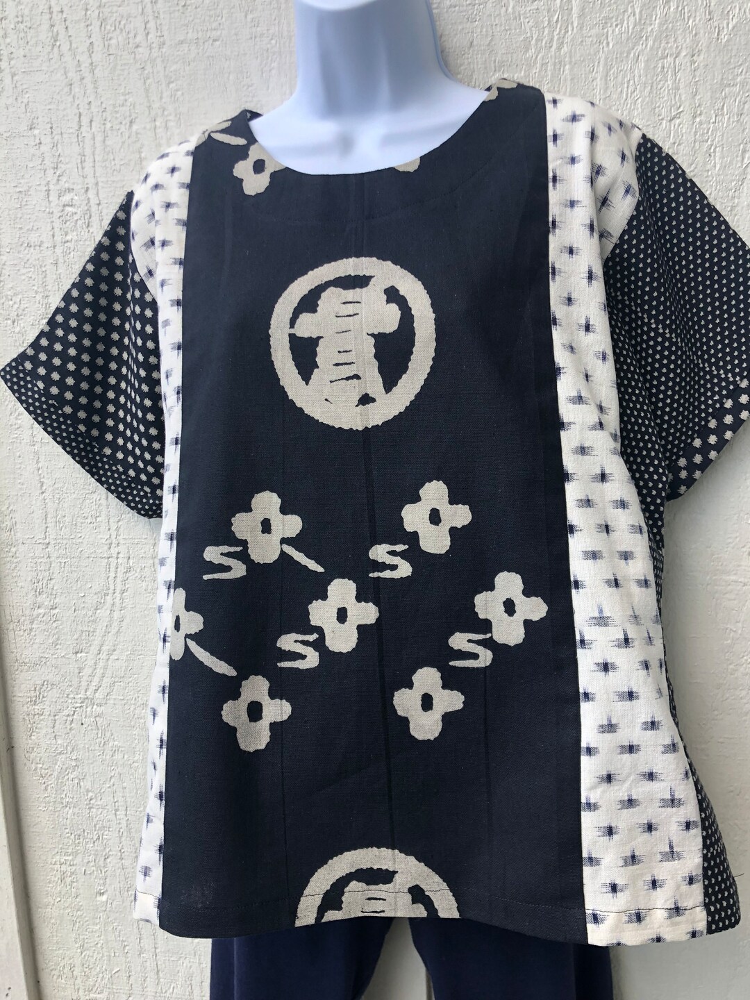 Black and White Japanese Wagara Print Blouse - Etsy