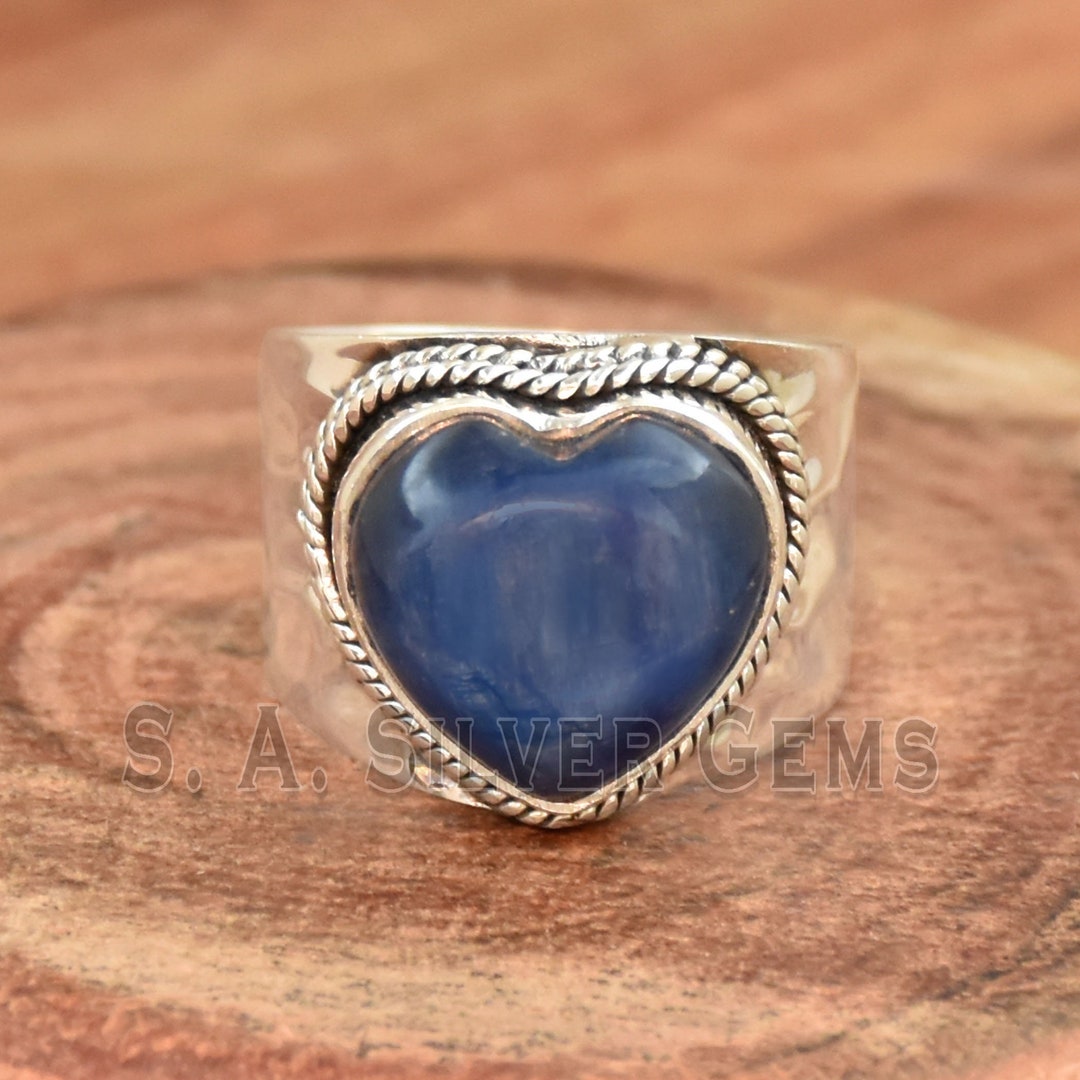 Natural Kyanite Heart Ring, Statement Ring, Hammered Wide Band. 925 ...