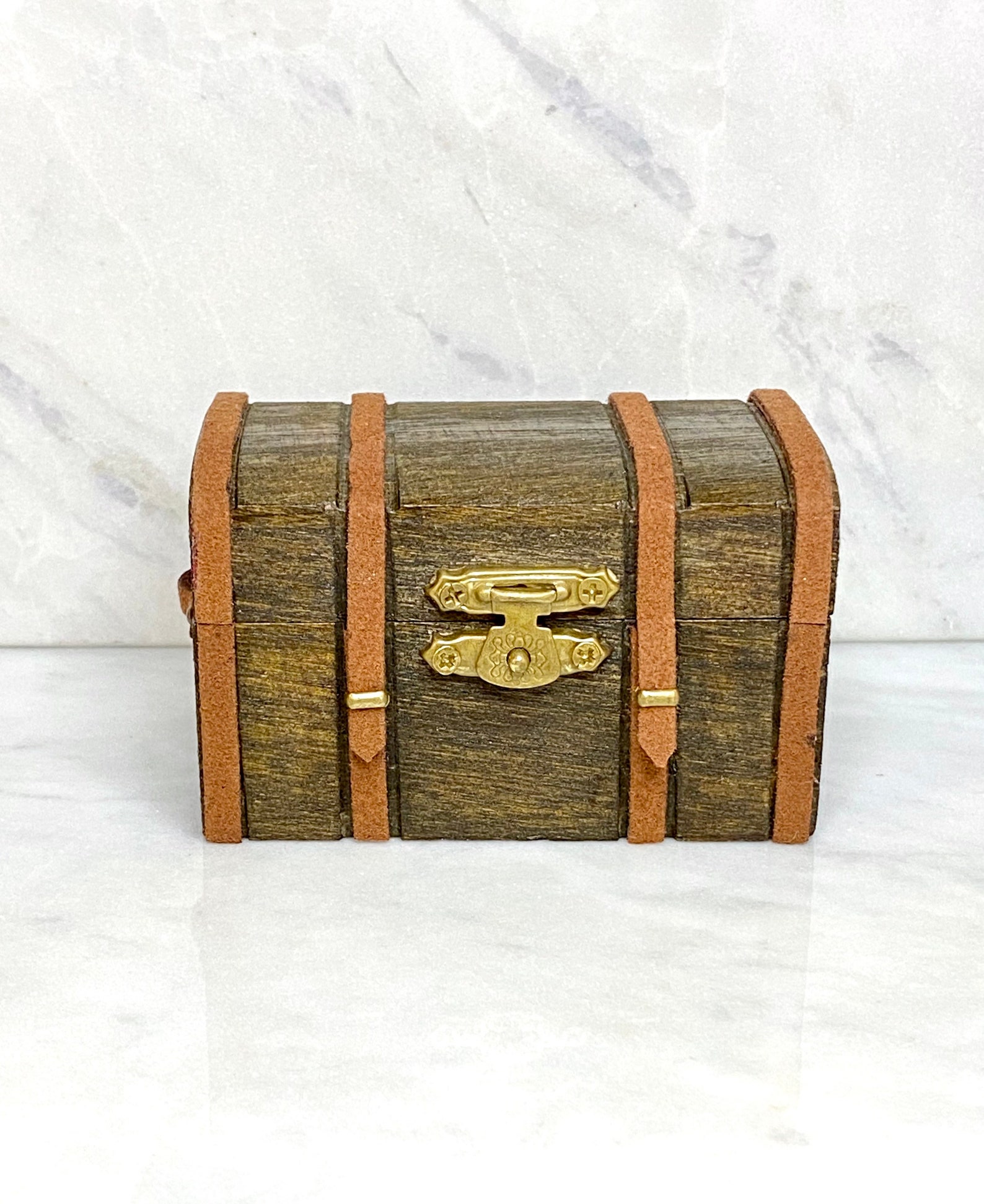 Oliver Home Miniature Trunk - Etsy