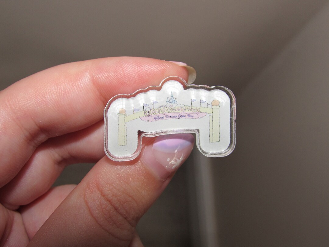 WDW Entrance Sign Pin - Etsy