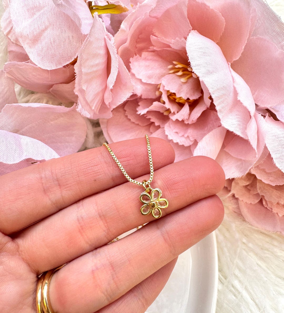 Cubic Zirconia Crystal Daisy Flower Gold Necklace - Tarnish and Water ...