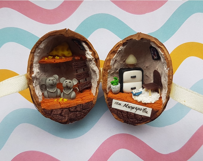 Мouse House Polymer Clay Miniature in a Walnut Shell, Dolls House ...