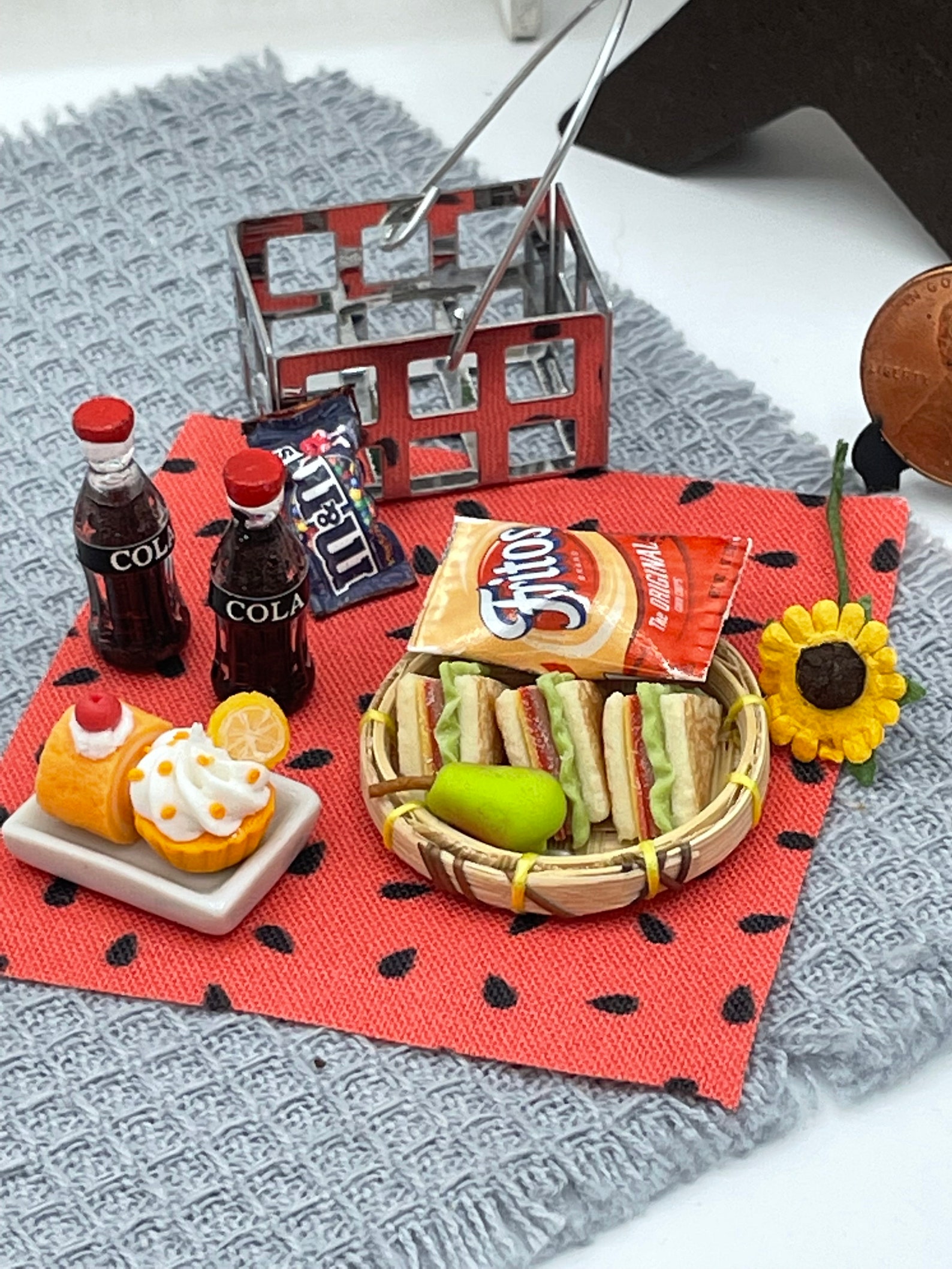 Miniature Picnic in the Park~mini Build a Picnic Basket~mini Sushi~mini ...