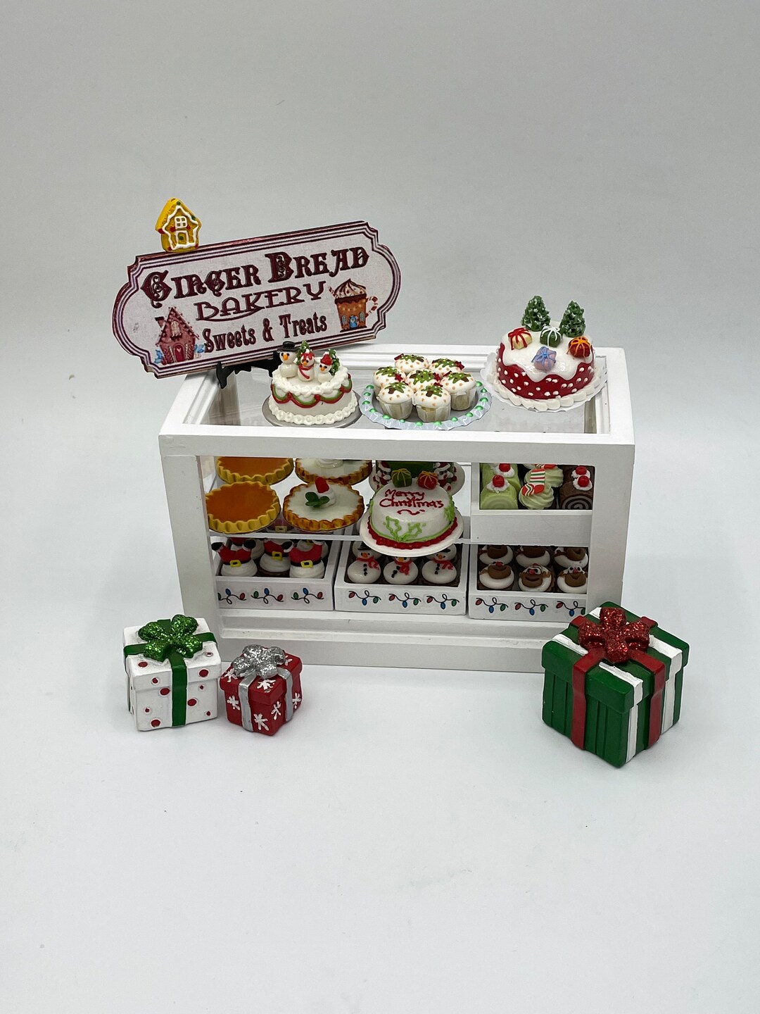 Miniature Christmas Cake Shop~mini Cakes~mini Cheesecakes~mini Cupcakes ...