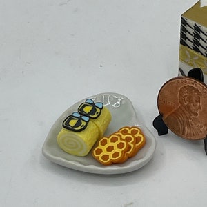 Miniature Beehive Bookshelfmini Bookshelf and Tablemini Bee - Etsy