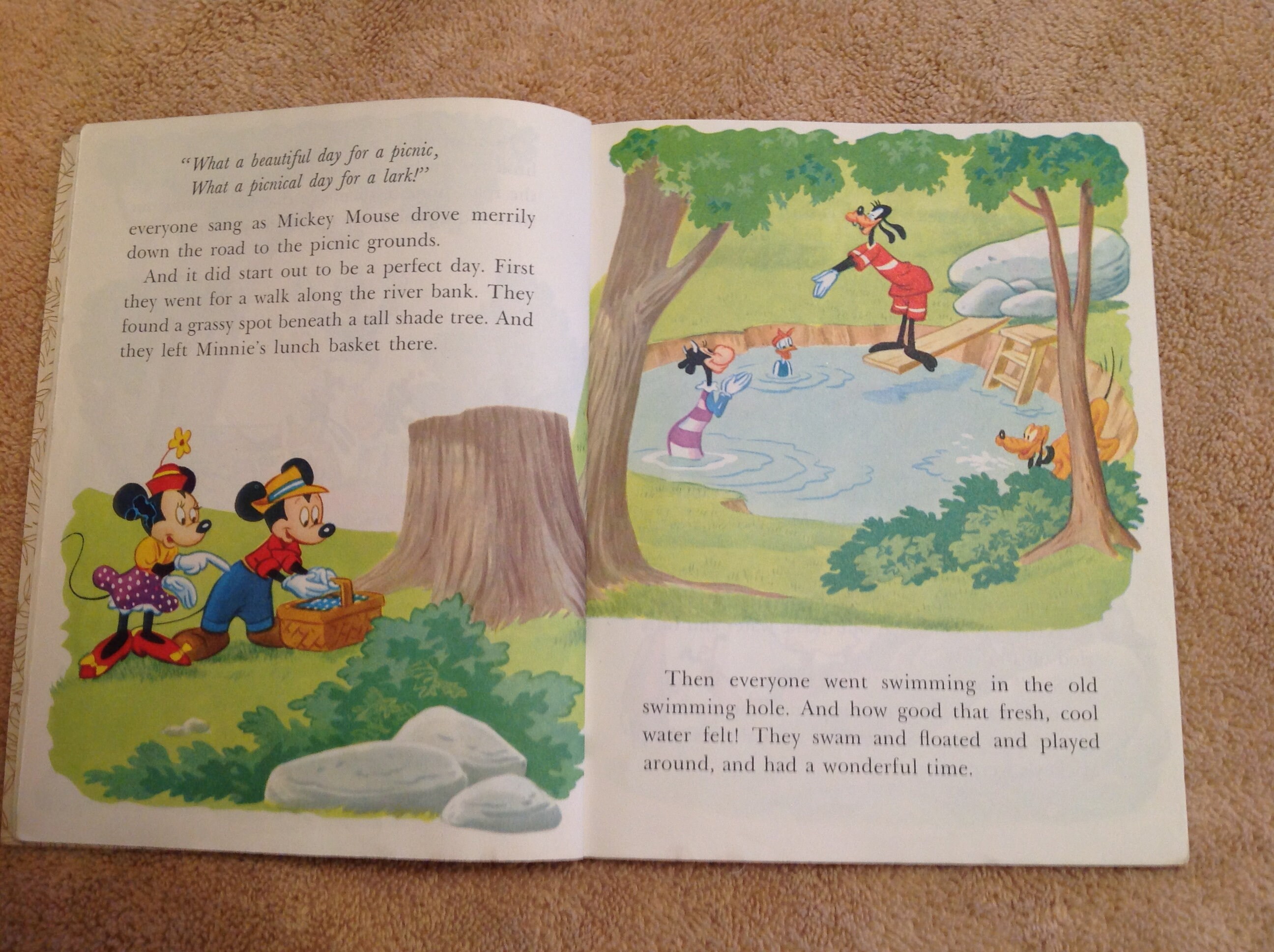 Vintage Little Golden Book mickey Mouse's - Etsy