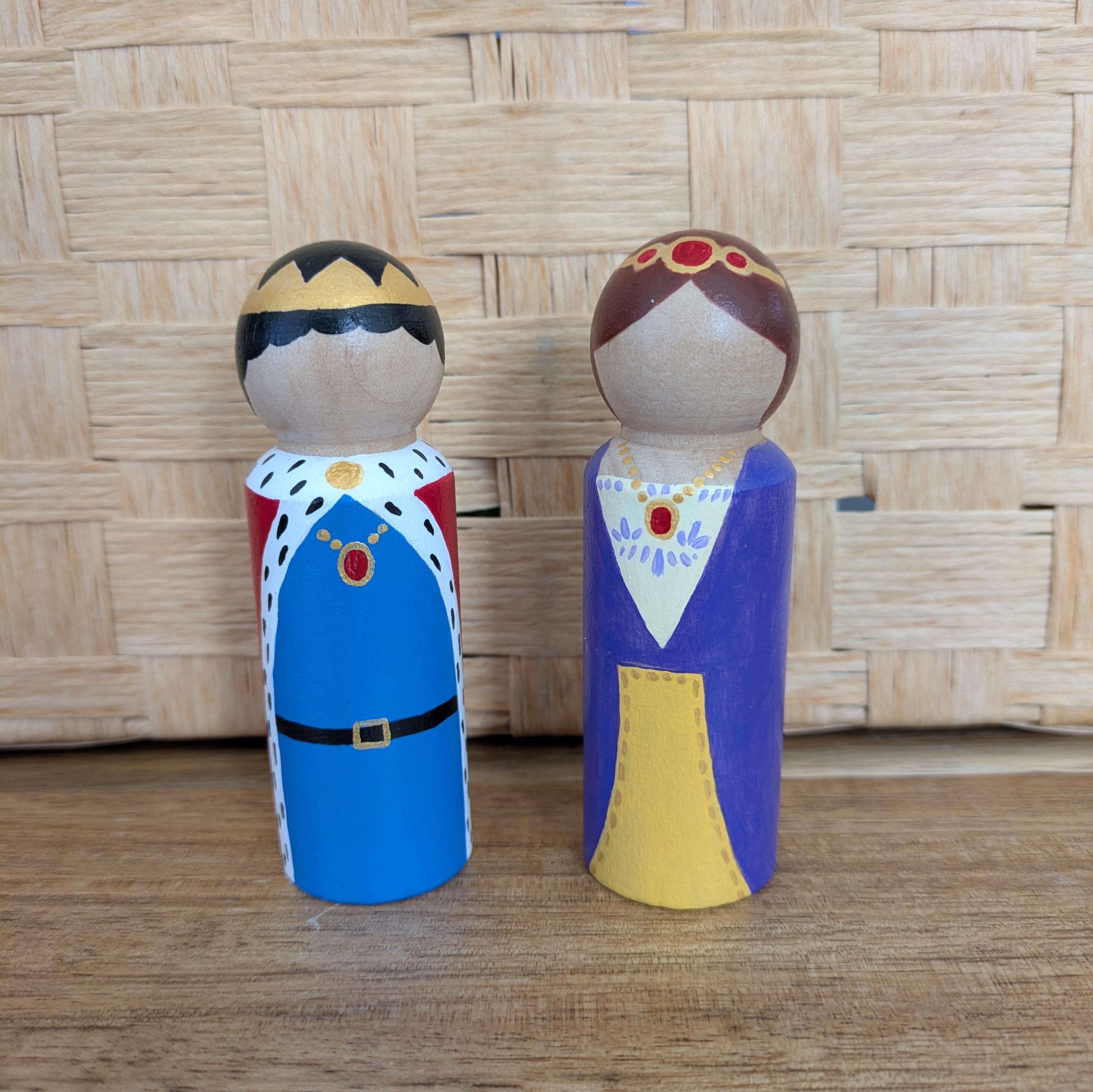 Royal Court Peg Doll Set | King Queen Knight Jester Wooden Waldorf ...
